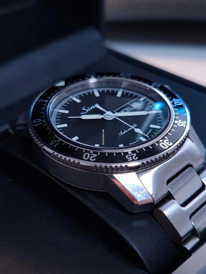 Sinn 104 Prices 2026 - 14 References from $1,222 | Loupe